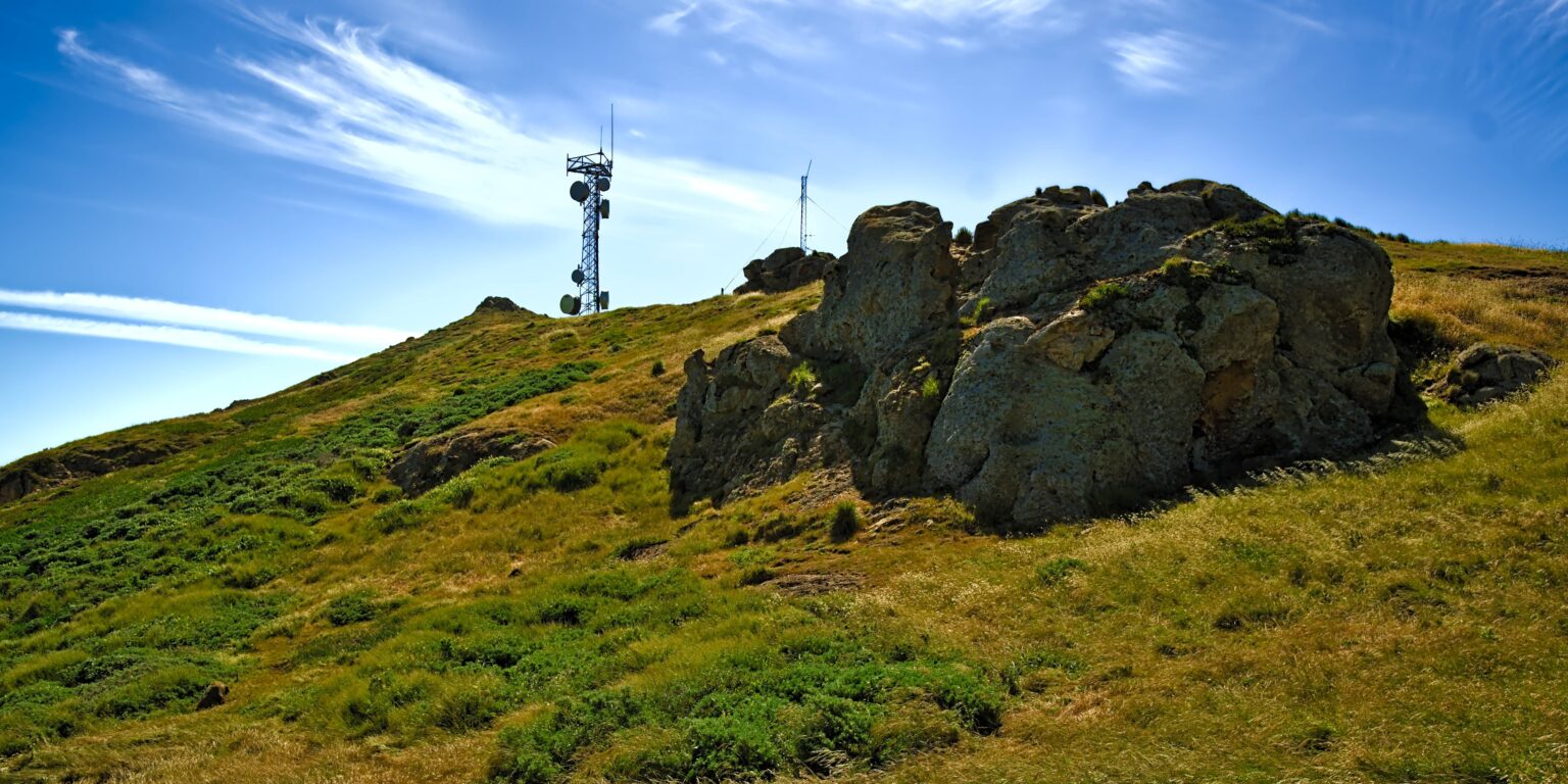 Designing Efficient Communication Systems for Remote Areas - SMC ...